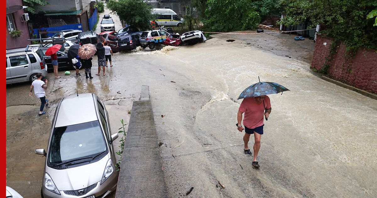 Уровень воды в реках подтопленного Туапсинского района начал спадать ...